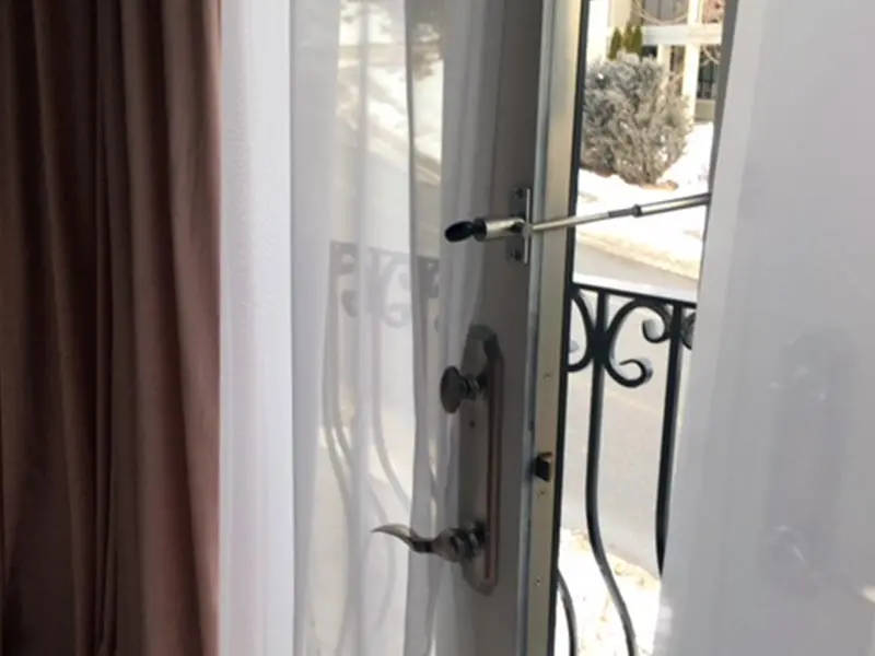 Balcony Safety and Security - LockLatch