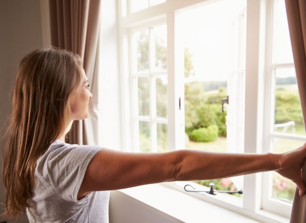 7 Reasons Why You Should Keep Your Windows Open