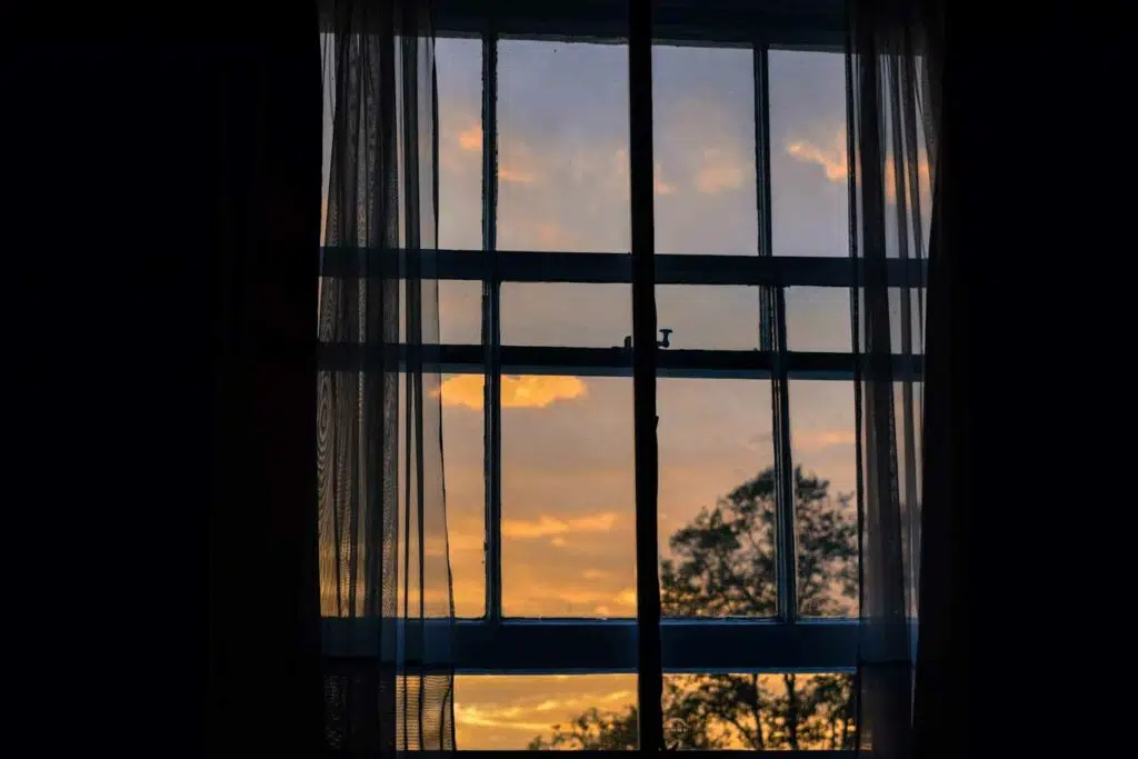 7 Reasons Why You Should Keep Your Windows Open