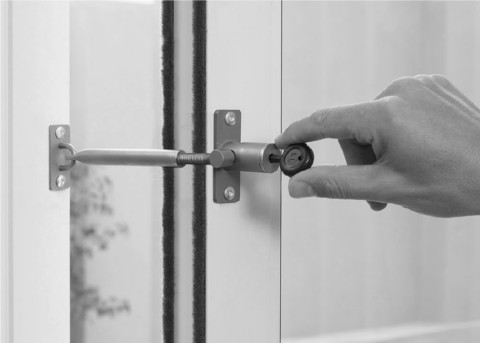 Features - LockLatch